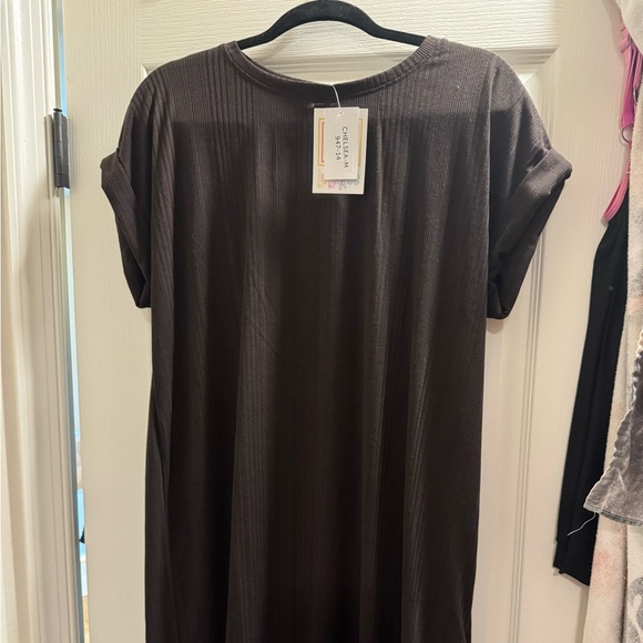 LuLaRoe | Dresses | Lularoe Chelsea Dresses Nwt | Poshmark